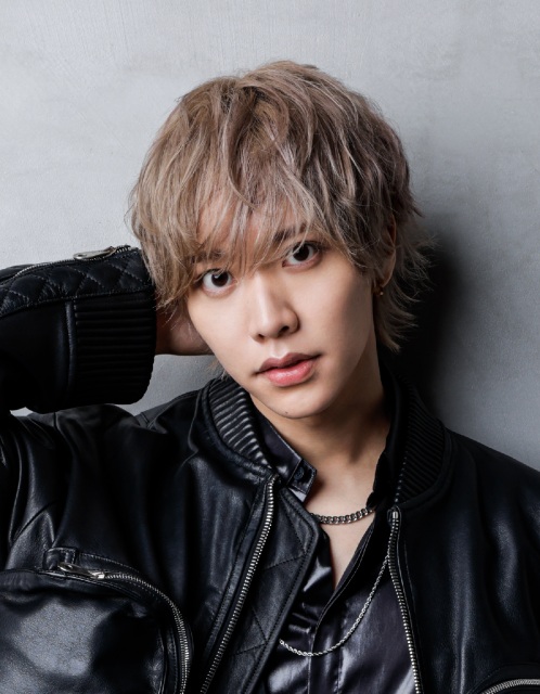 KAT-TUN上田竜也、“末っ子”IMP.松井奏との自宅ショットを公開「俺の誕生日を祝ってくれた」 | 千葉日報オンライン